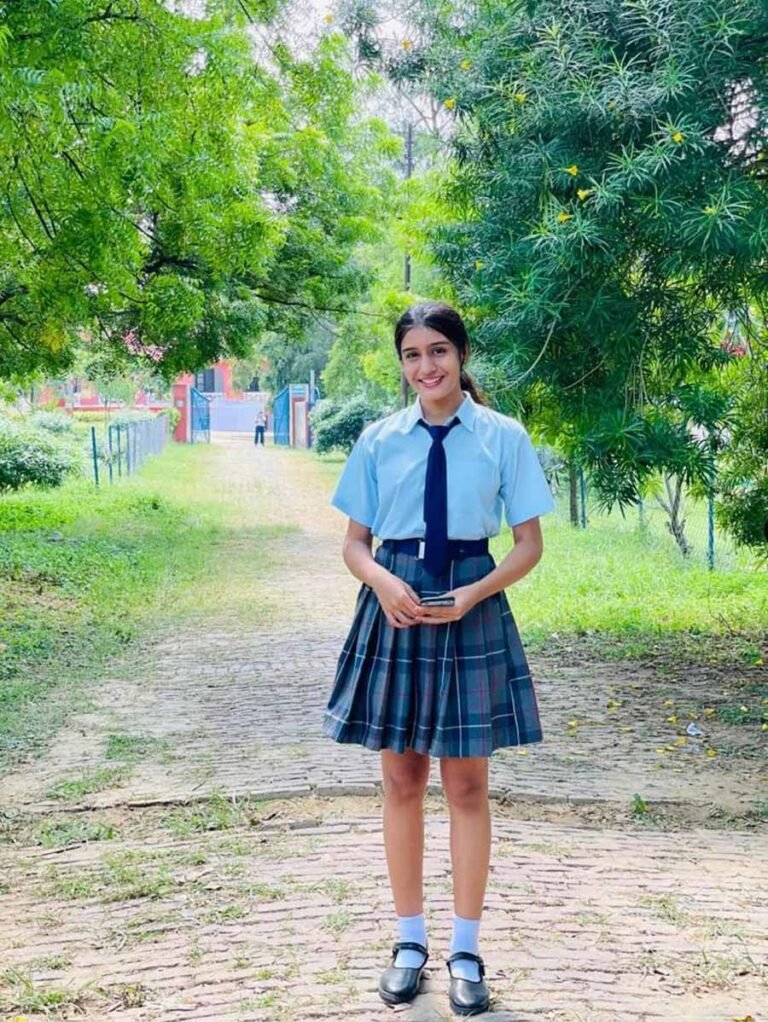 Aadhya Anand Age, Height, Family, Net Worth, Movies, Biography - BREEZEMASTI