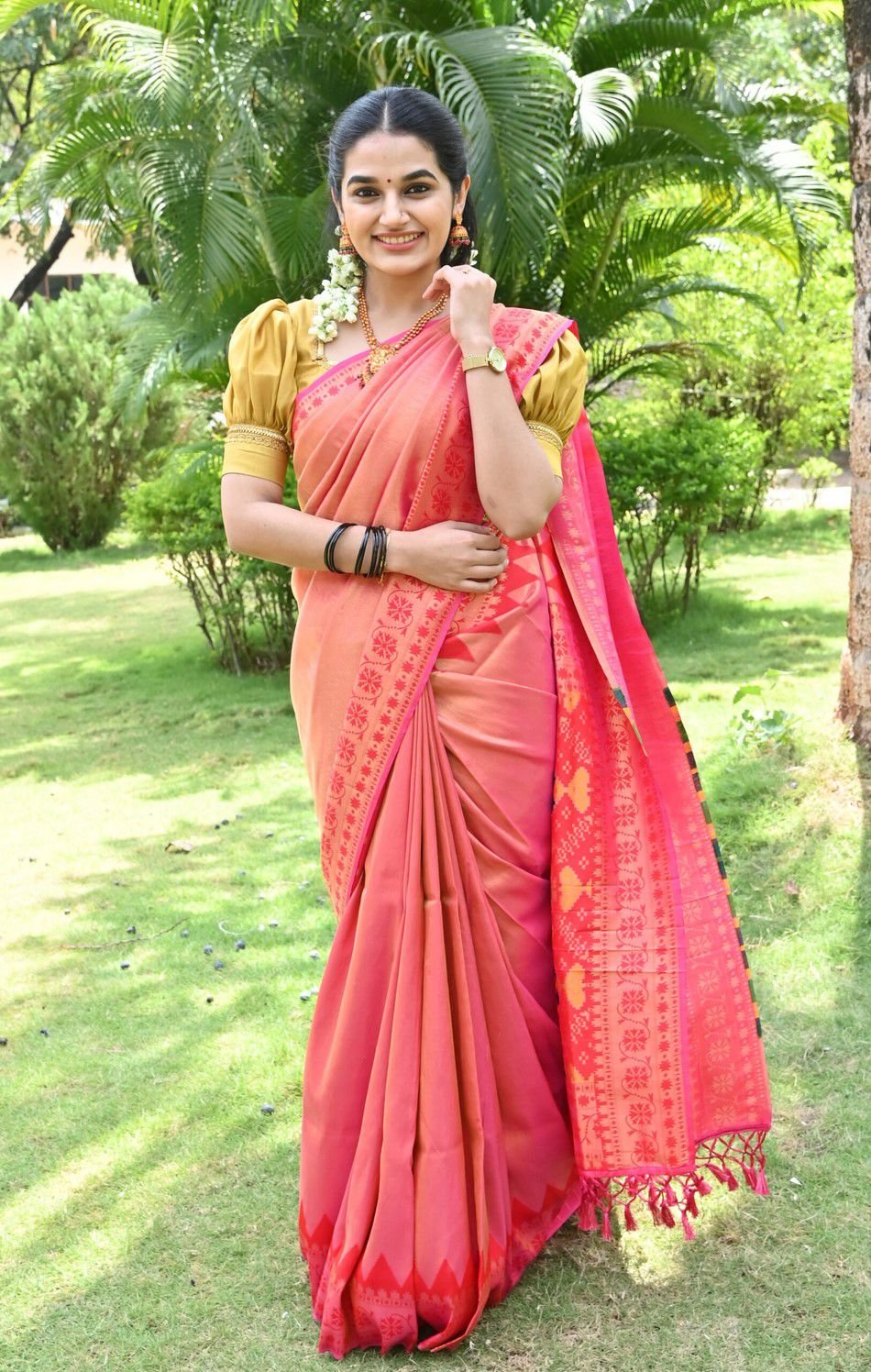 Aparna Janardhanan Age, Family, Movies, Biography, Wiki And More ...