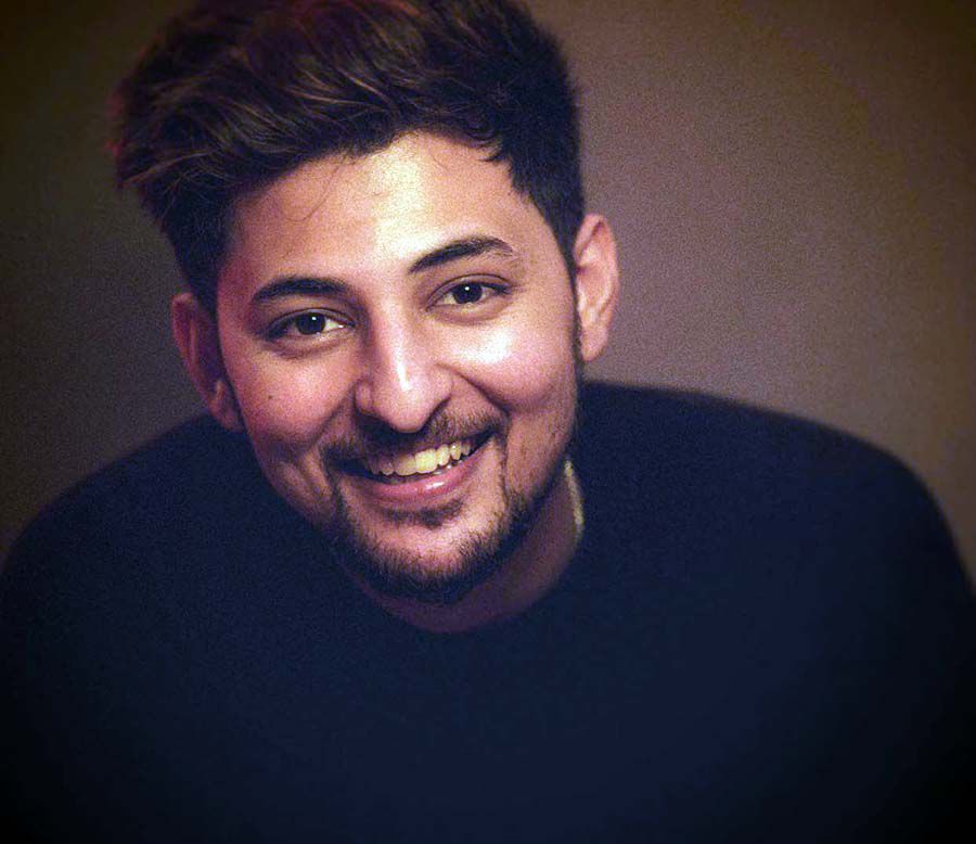 Darshan Raval (Singer) Wiki, Age, Family, Girlfriend, Songs, Biography ... Darshan Raval (Singer) Wiki, Age, Family, Girlfriend, Songs, Biography ...