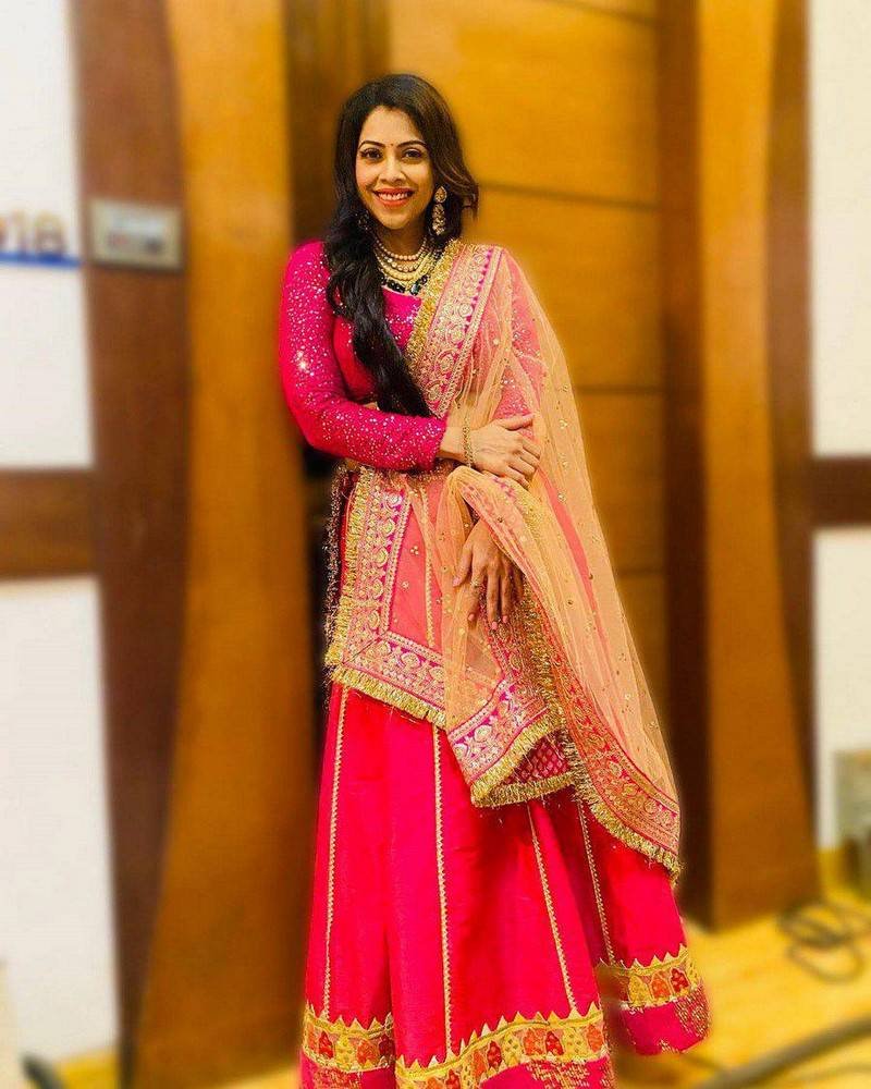 Deepali Pansare Age, Family, Husband, Net Worth, Serial, Biography ...