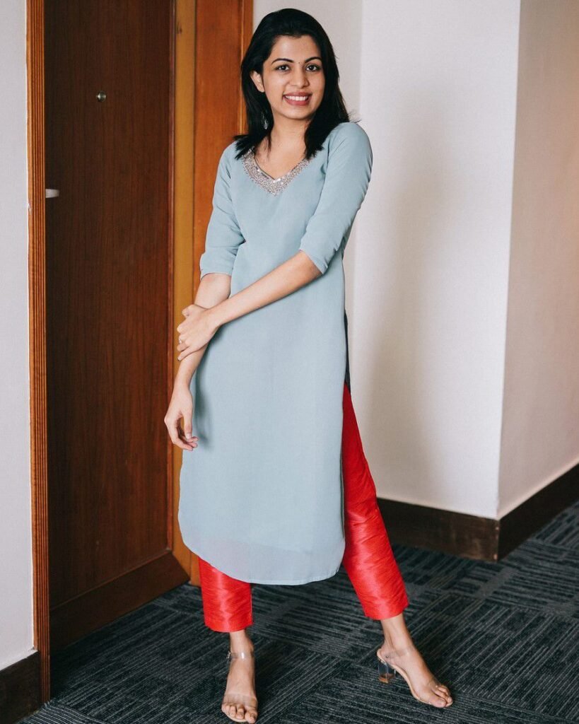 Diya Krishna Age, Family, Husband, Movies, Biography - BREEZEMASTI