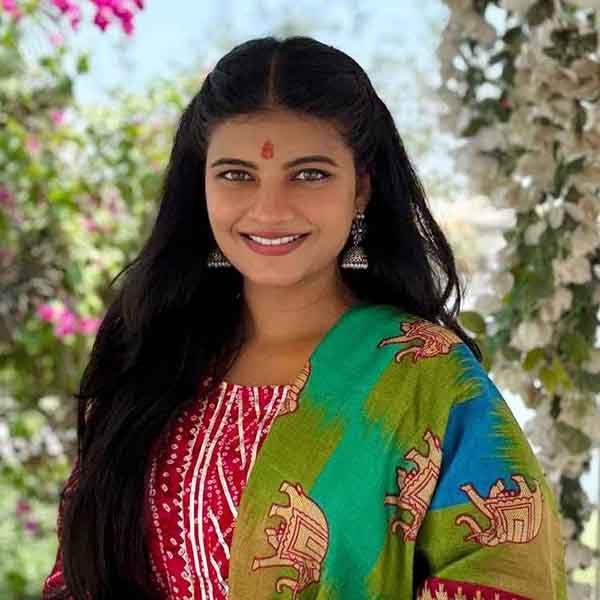 Saru Serial (Zee TV) Cast, Actress Name, Crew, Story, Wiki - BREEZEMASTI