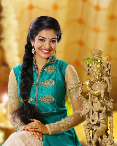 Monisha Arshak Age, Family, Husband, Serial, Biography - BREEZEMASTI