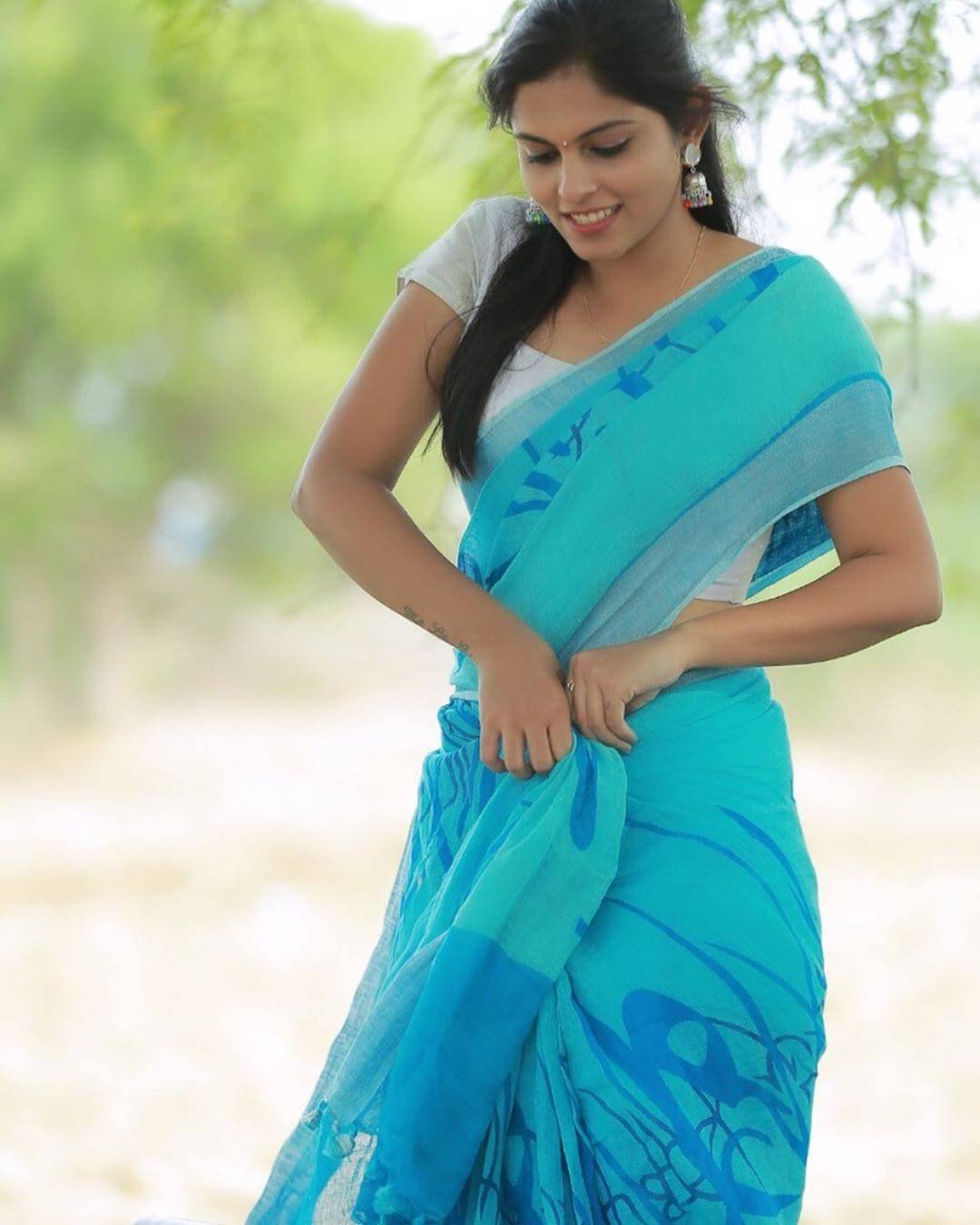 Mounika Reddy Age, Family, Husband, Movies, Biography, Wiki - BREEZEMASTI