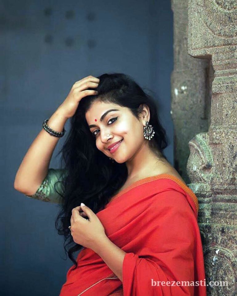 Shruti Ramachandran Age, Family, Husband, Movies, Biography - BREEZEMASTI