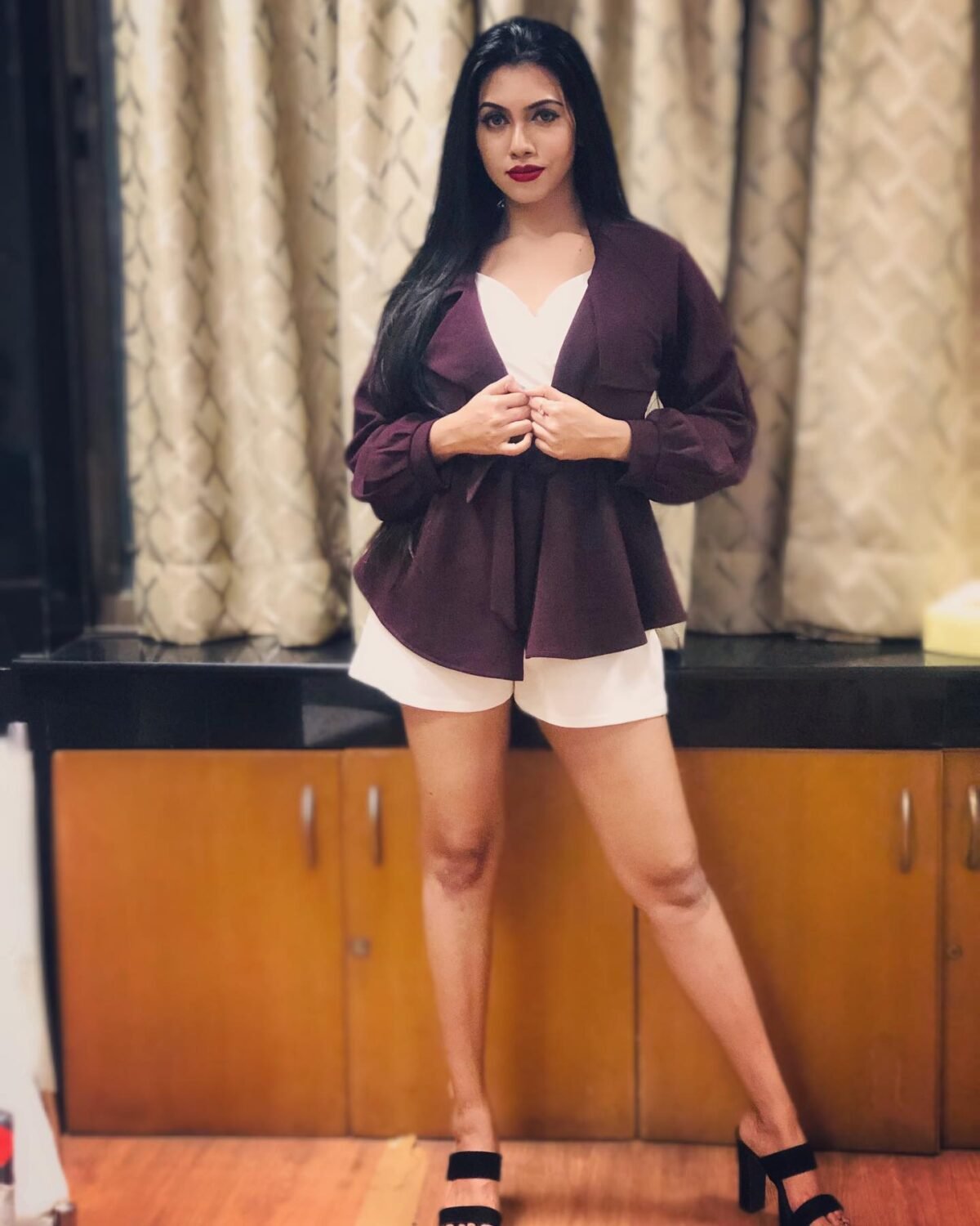 Simran Khan Web Series, Age, Family, Movies, Husband, Biography ...