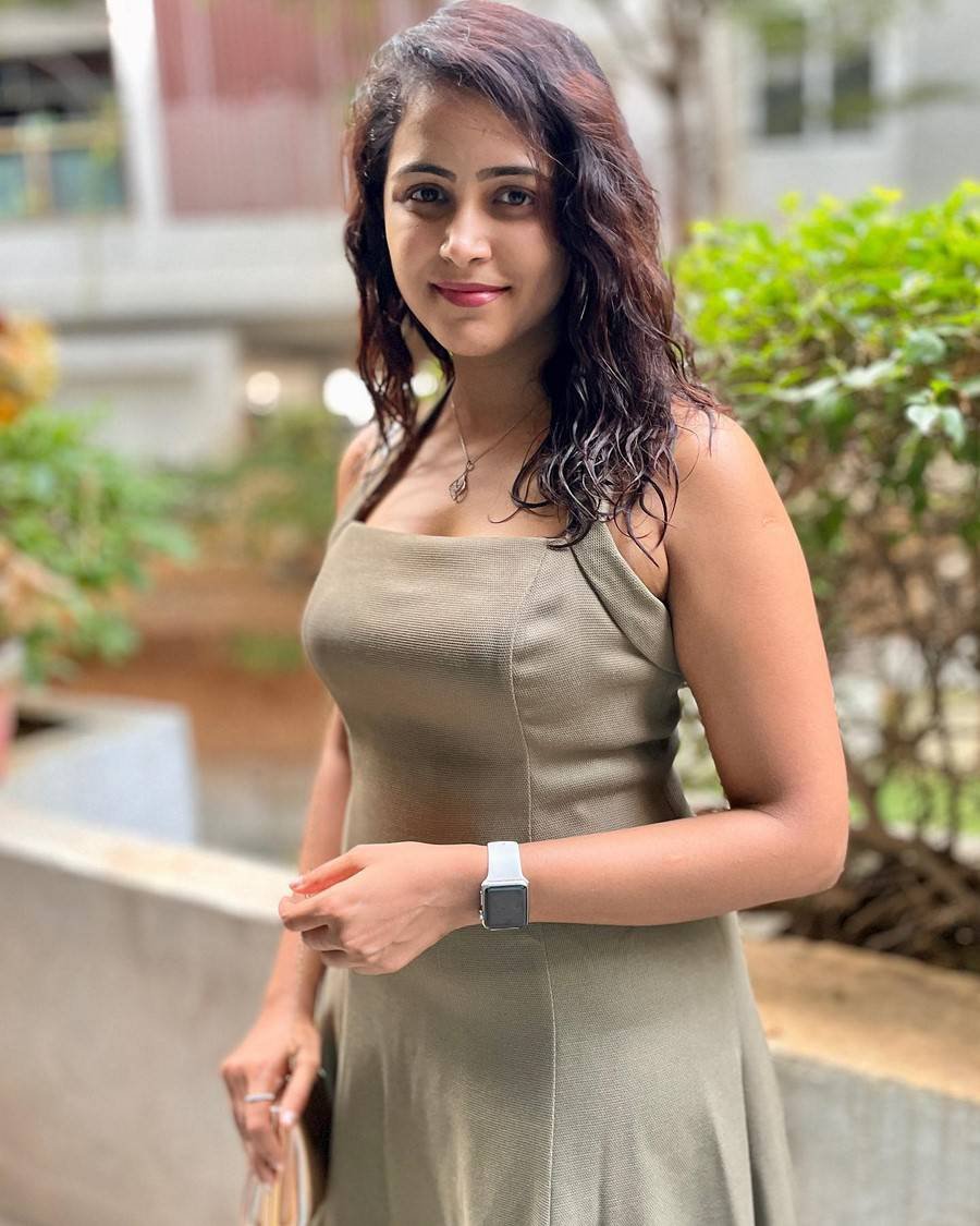 Subiksha Krishnan Age, Family, Husband, Movies, Biography - BREEZEMASTI