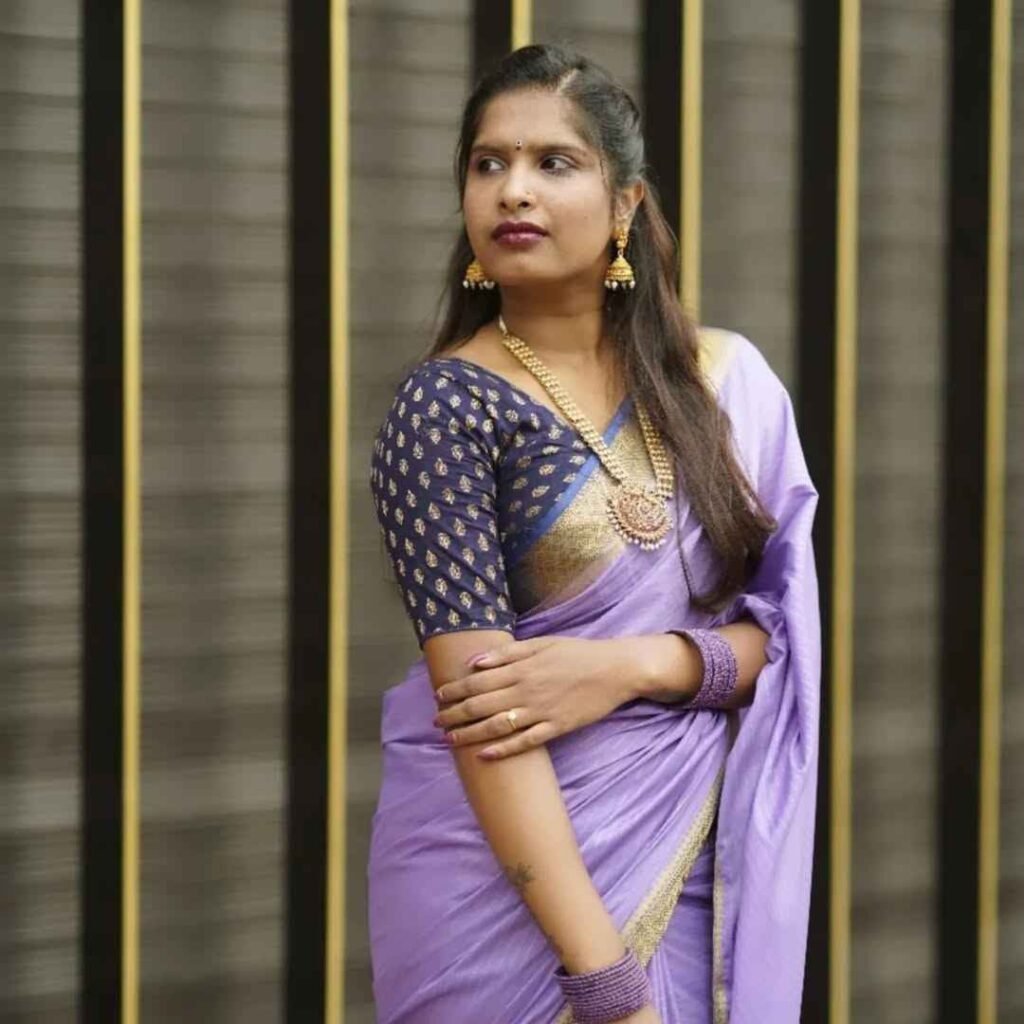 Tejaswini Prabhakar Gowda Age, Family, Husband, Web Series, Biography, Wiki - BREEZEMASTI